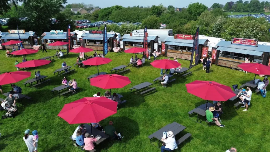Outdoor Event Catering | Specialist Large-Scale Mobile Units